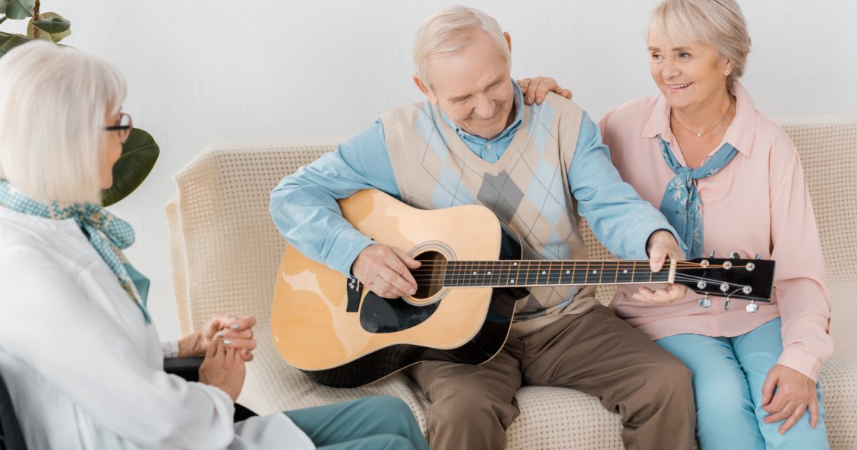 Cochrane: Personer med demens kan få det bedre med musikkterapi - Helsebiblioteket